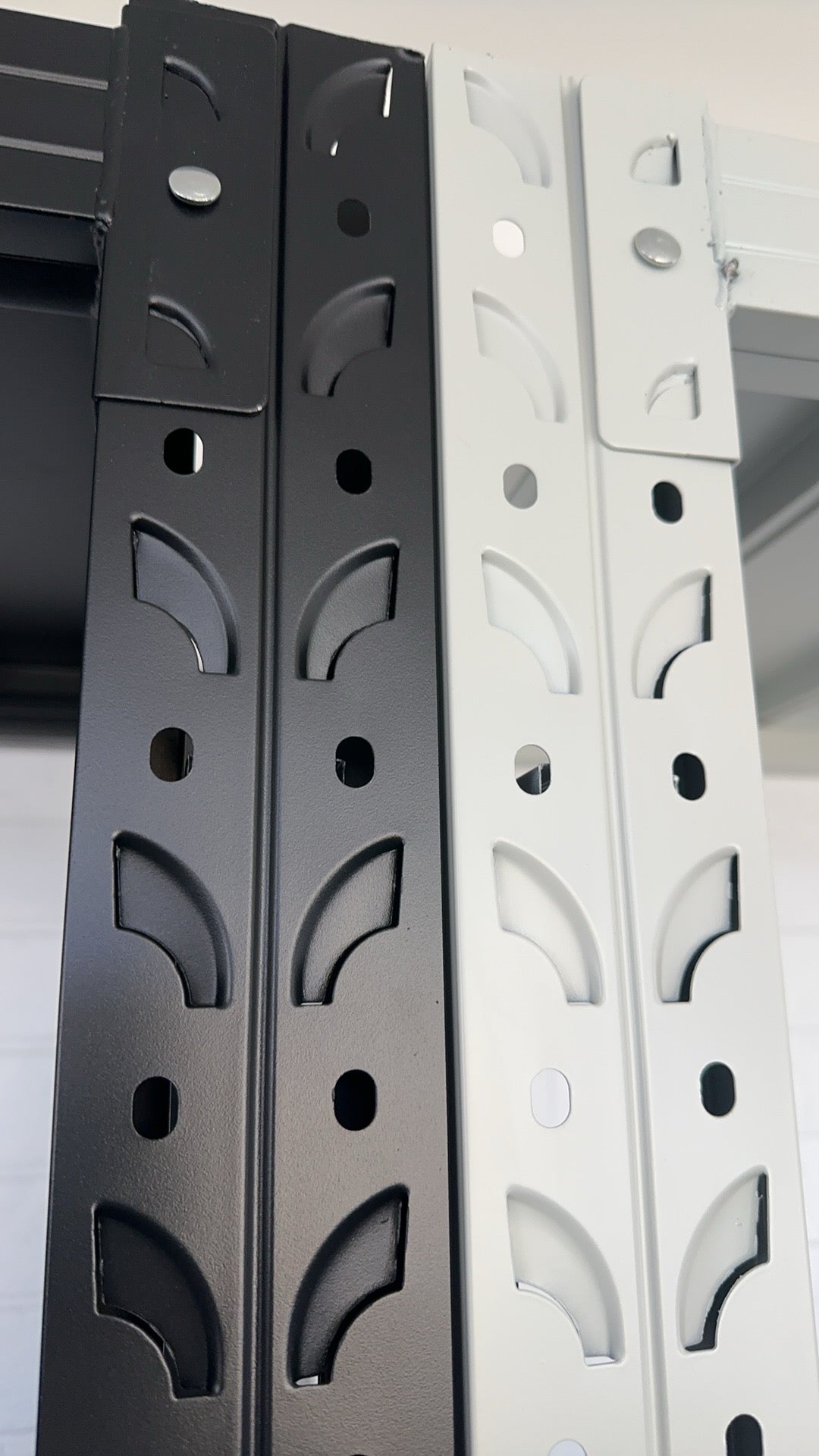 2m High x 1.5m Wide x 0.6m D x 4 layers, 300KG/layer - Black – Mixsteel
