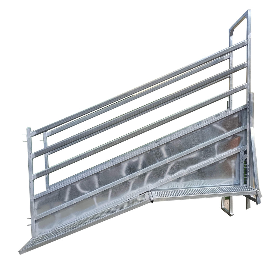 Adjustable Cattle panel loading ramp with walkway, 3.6m long – Mixsteel